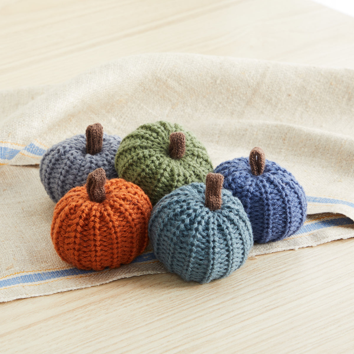 Set of 5 Mini Knit Pumpkins - Fall Decorations, Cottagecore Bookshelf ...