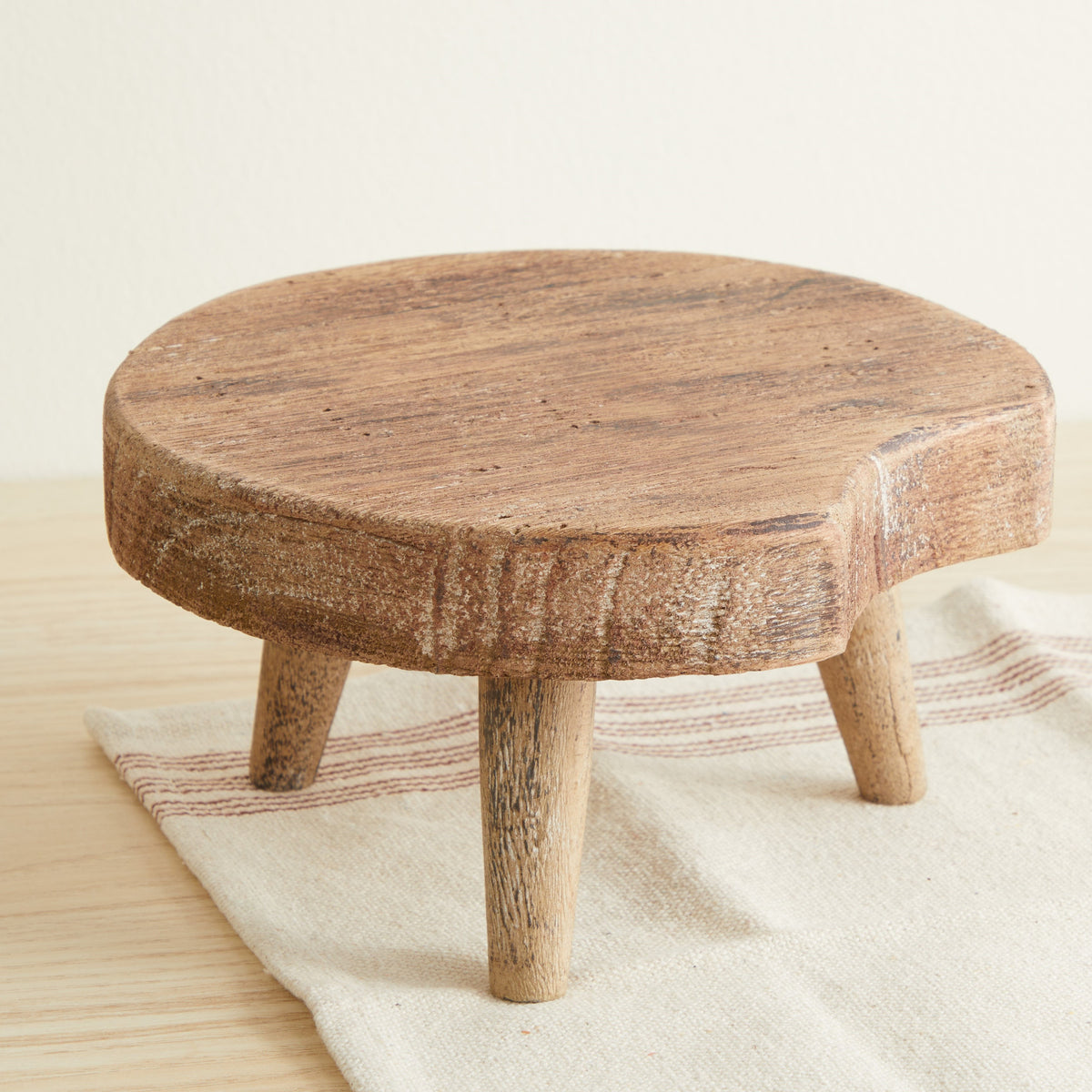 Rustic Wood Riser Stand– Your Heart's Content